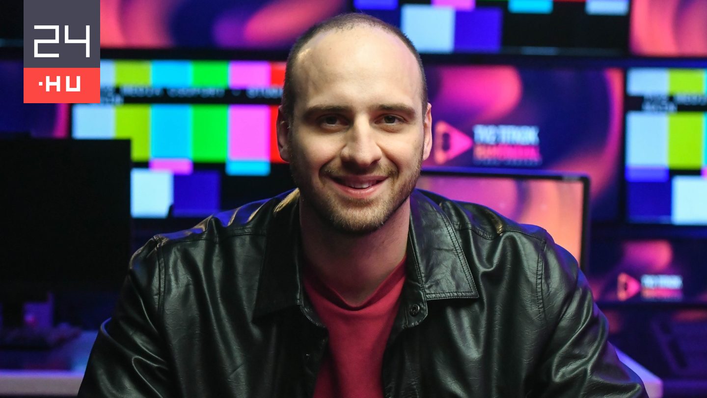 Brasch Bence megütött egy színésznőt: mindenkire rátört a röhögőgörcs ...