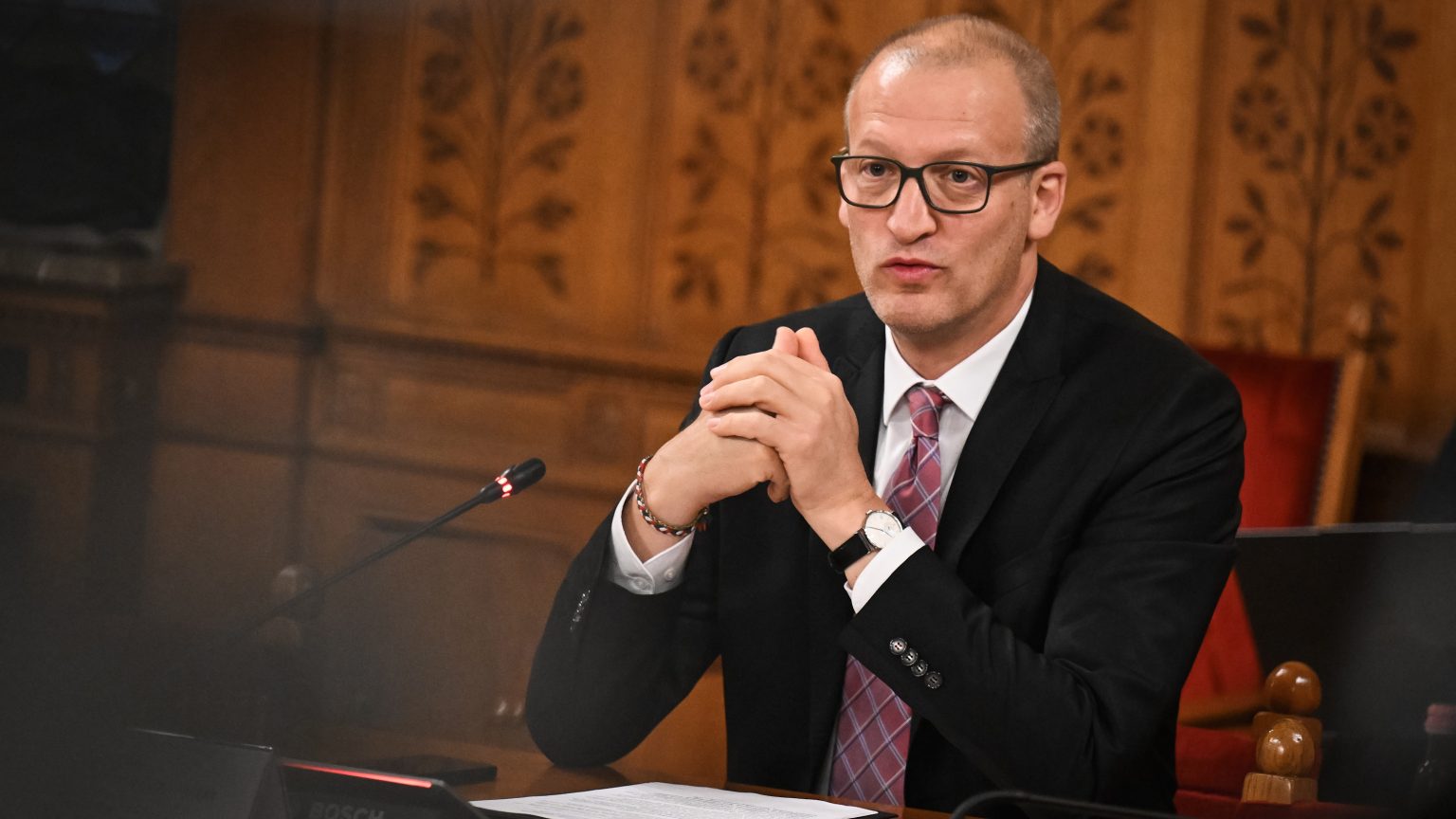 Tarr Zoltán a bizottsági meghallgatásán: Amit önök tettek, az ...