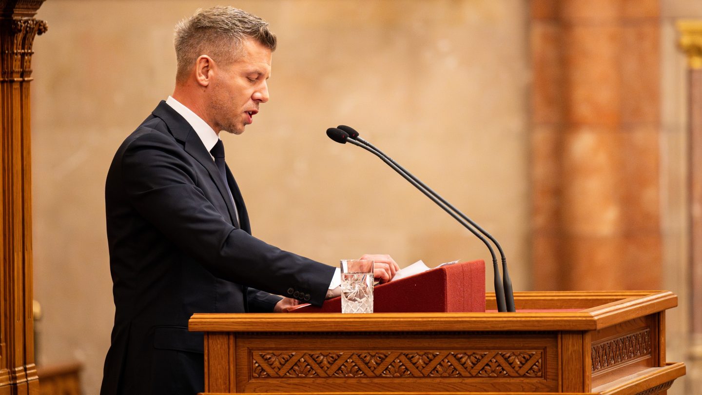 Magyar Péter: Mi nem szeretnénk kisajátítani sem 1956, sem 1989 ...