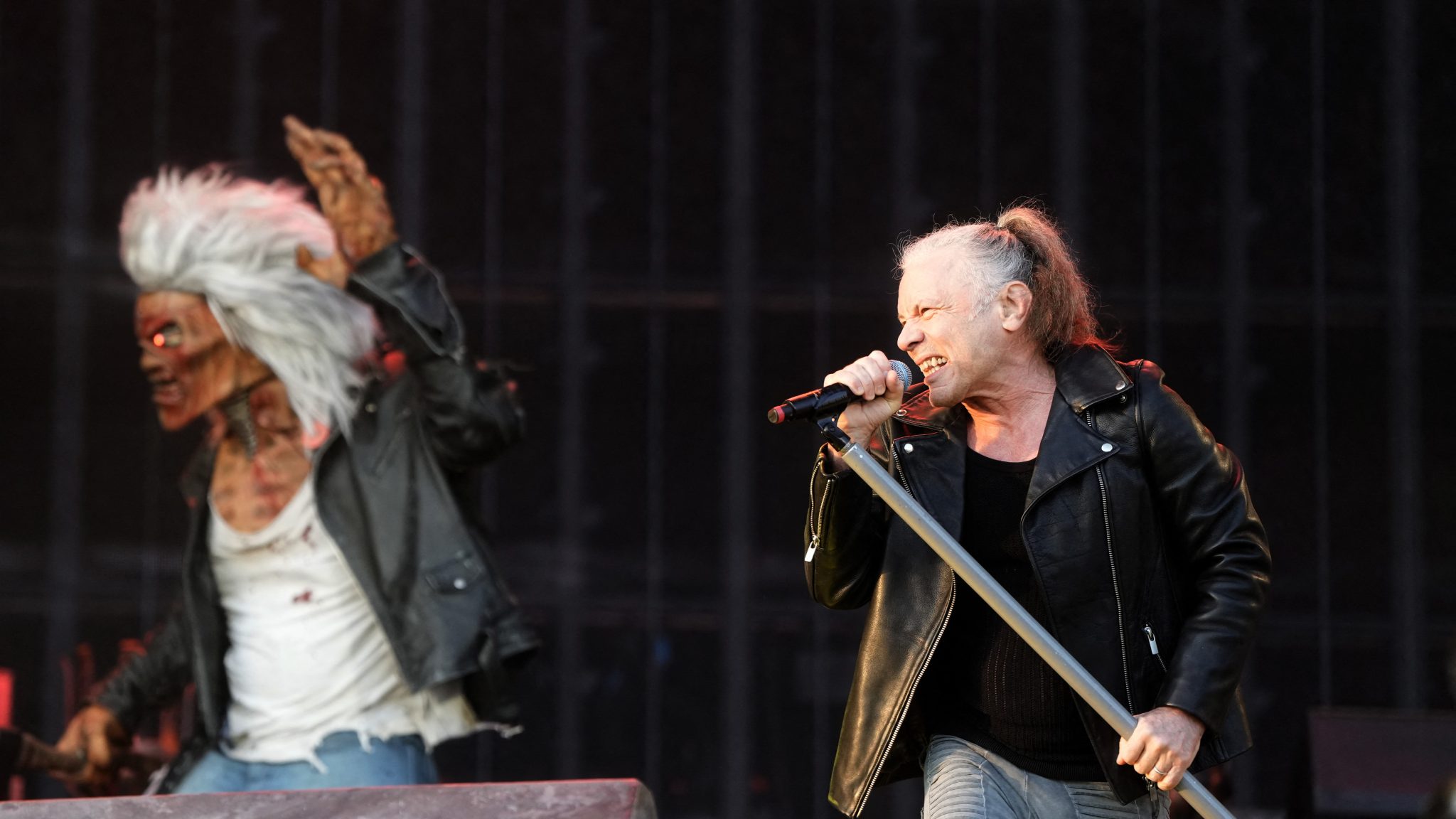 Telefontilalom lesz érvényben az Iron Maiden párizsi koncertjén | 24.hu