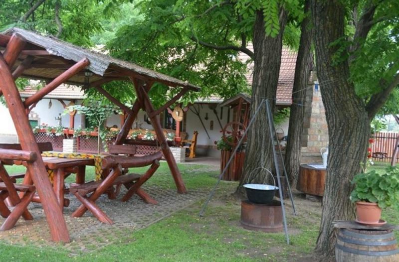 Földi mennyországot kínálnak a magyar tanyák | Sokszínű vidék