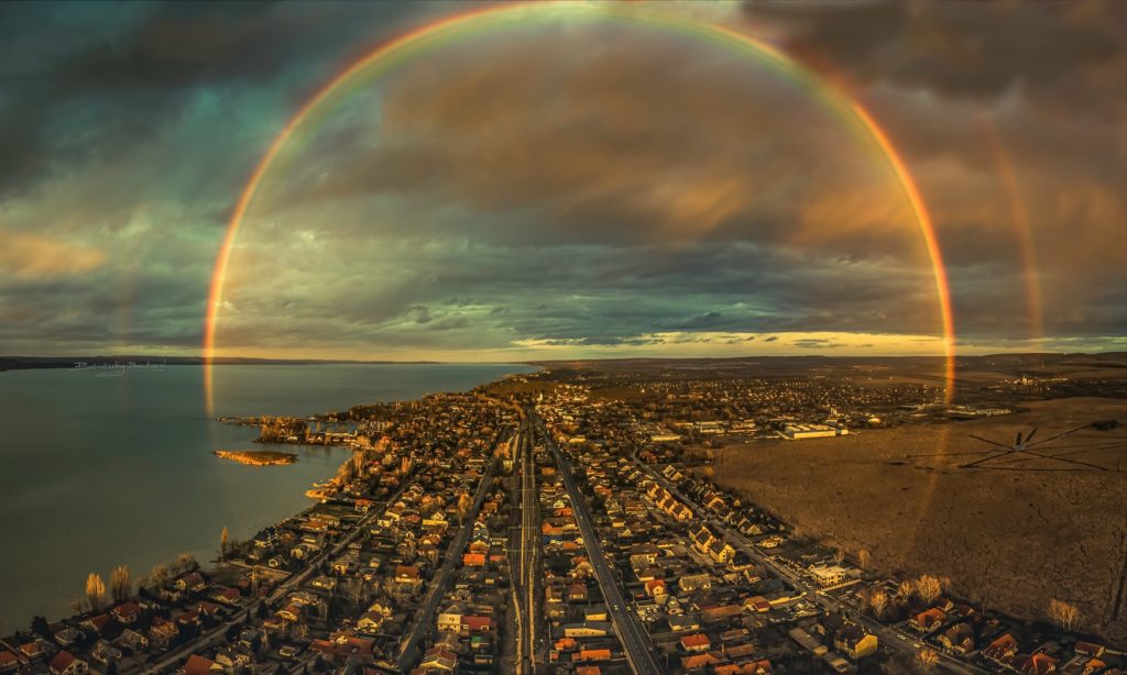Misztikus szivárvány ragyogott a Balaton felett | Sokszínű vidék