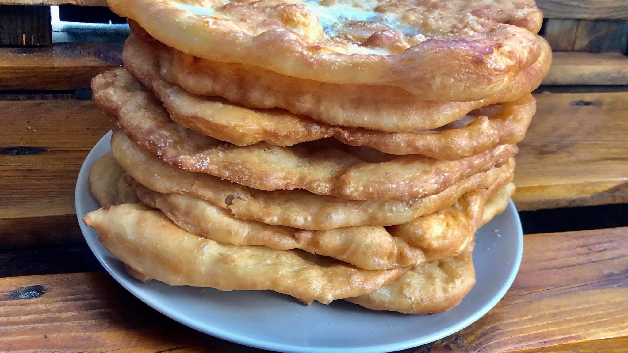 Így készíts házilag tökéletes lángost | Sokszínű vidék