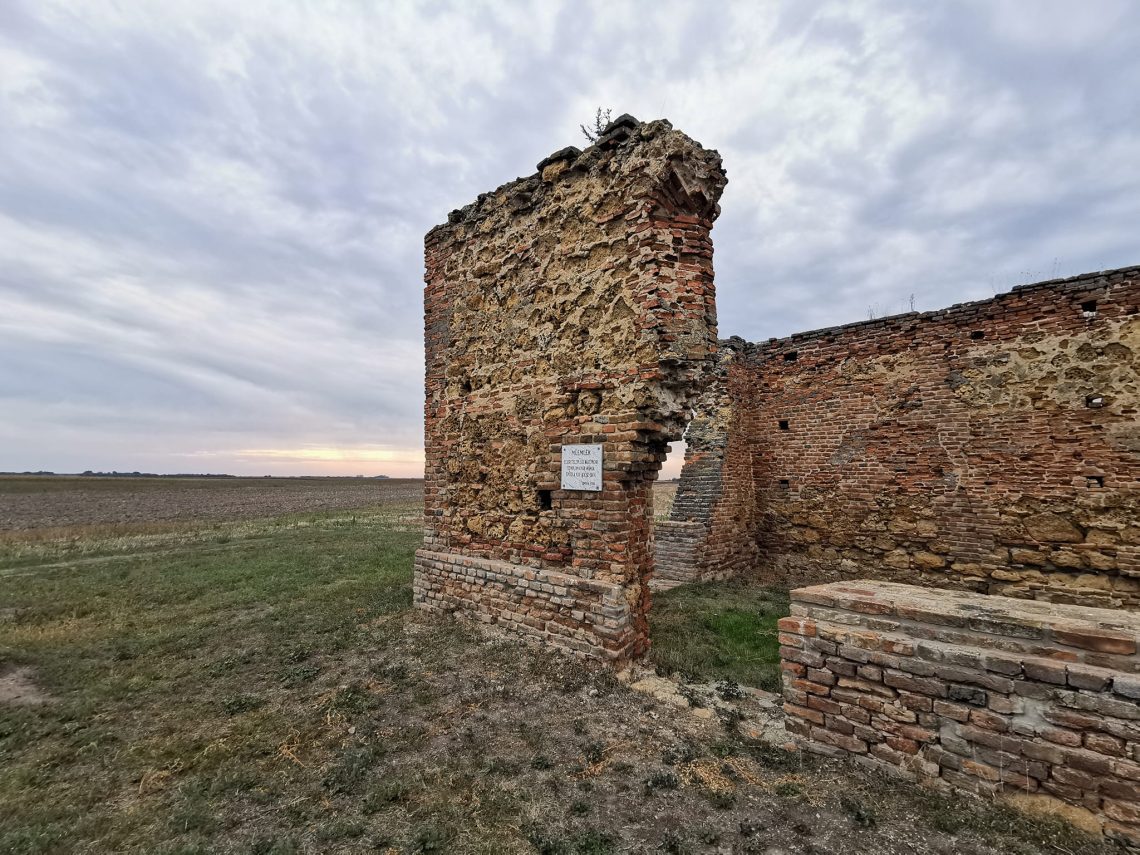 Vérzivataros évszázadok emlékét őrzi Ecser romtemploma | Sokszínű vidék