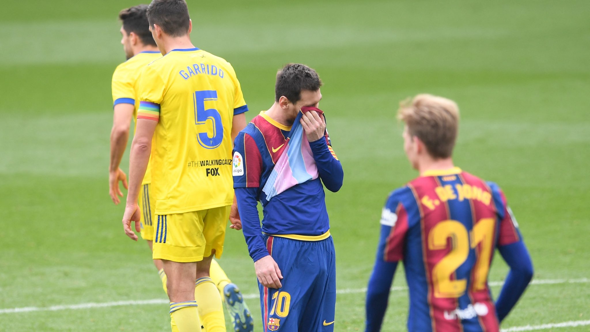 Buta szabálytalanságon ment el a Barca győzelme | Rangadó