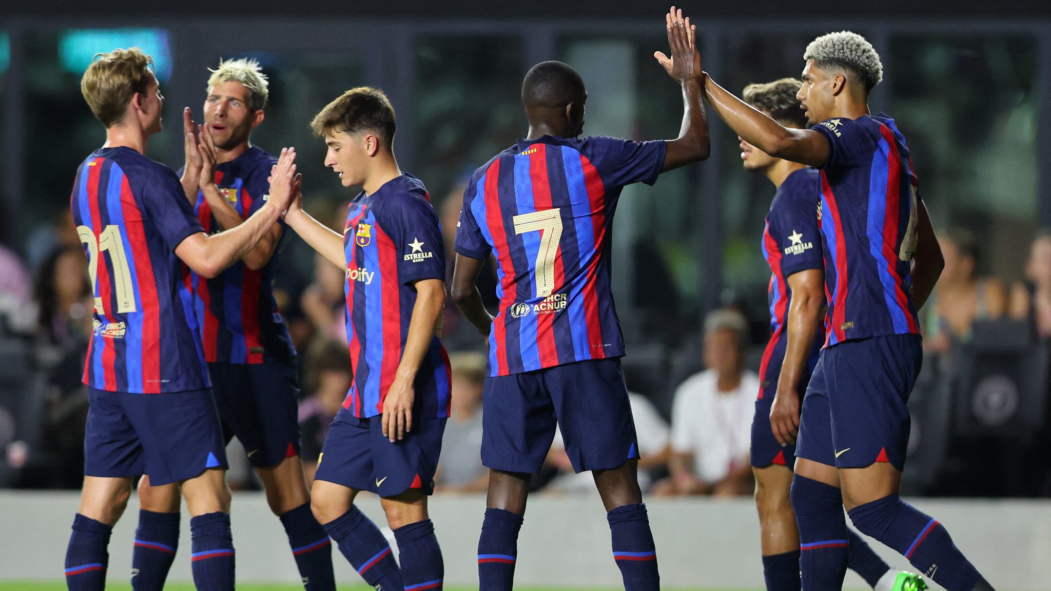 Bucira verte Beckham csapatát a Barca | Rangadó