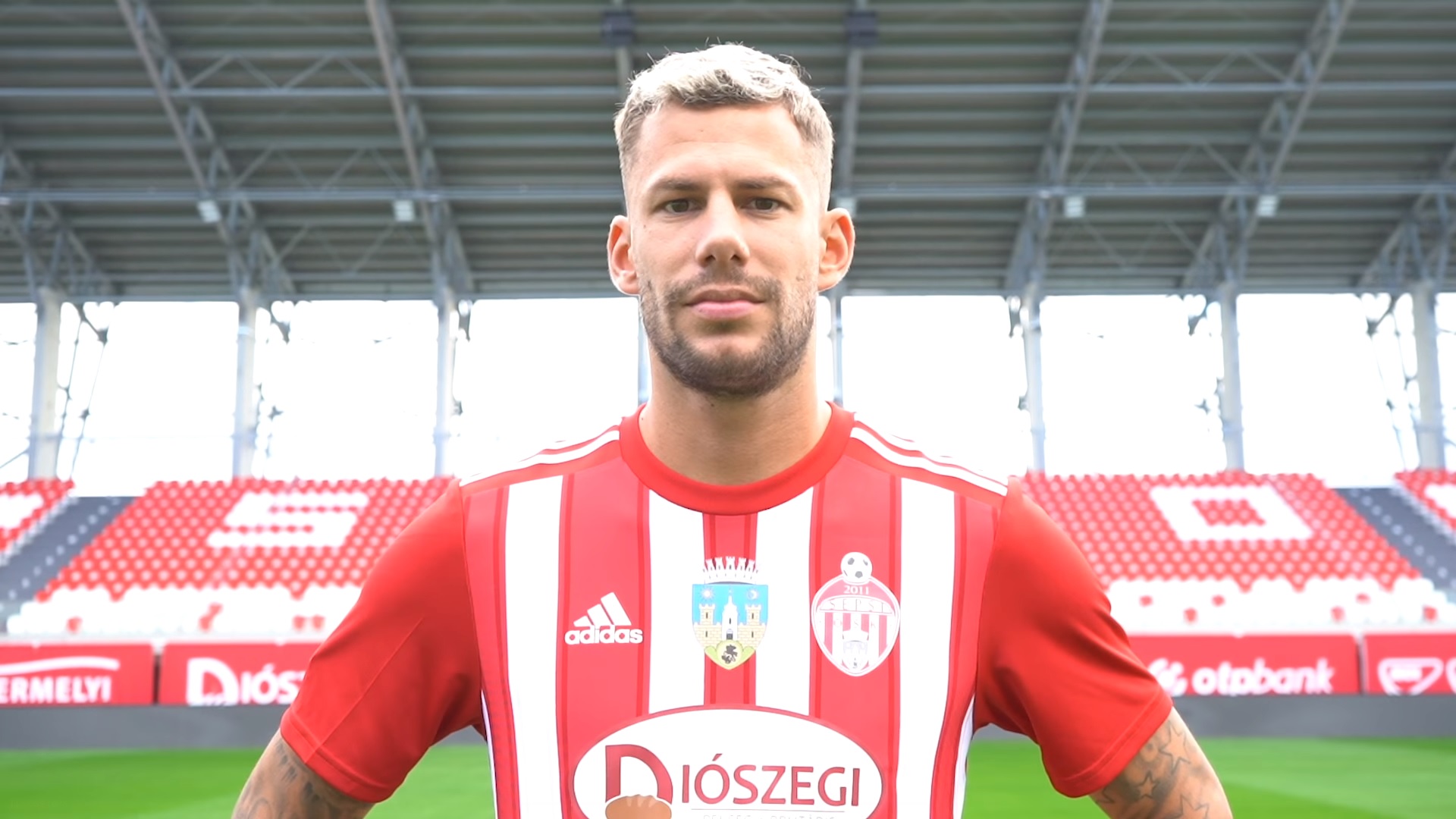 Megvan a magyar válogatott Varga Roland új klubja | Rangadó