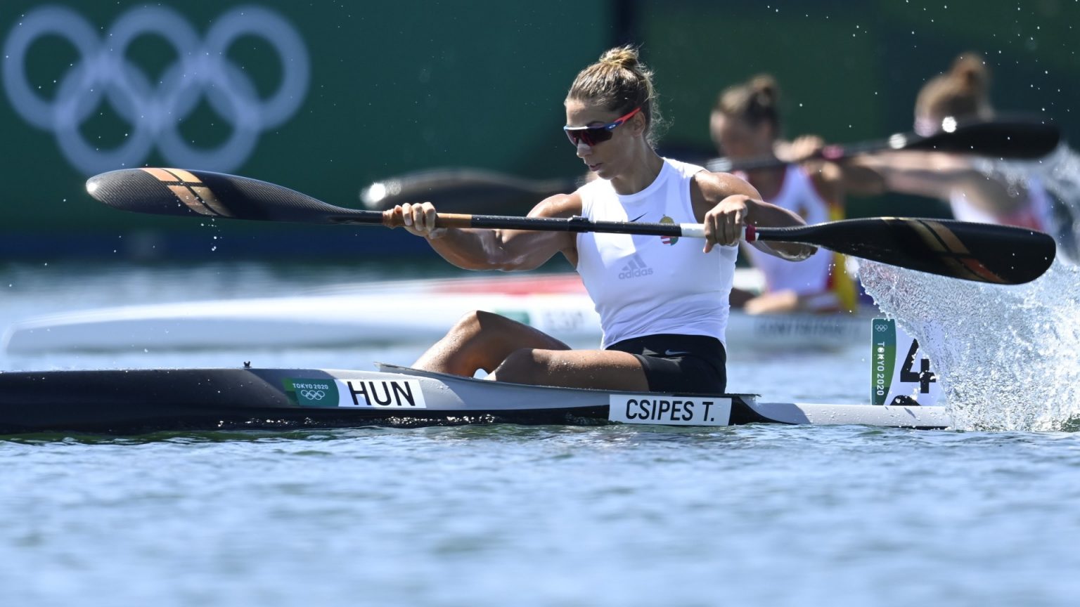 Csipes Tamara ezüstérmes 500 méteren, Kozák negyedik | Olimpia 2021