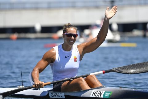 Csipes Tamara ezüstérmes 500 méteren, Kozák negyedik | Olimpia 2021